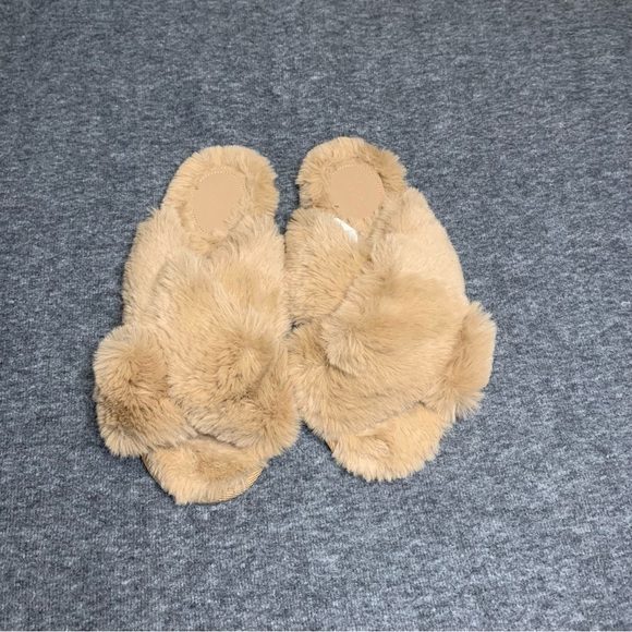 stars above | Shoes | Cozy Tan Faux Fur Womens Slippers | Poshmark